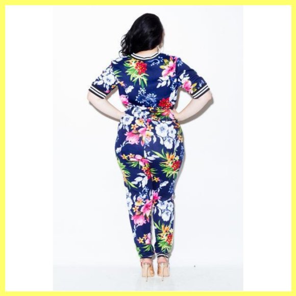 Pants & Jumpsuits | Nwt Plus Size Floral Athletic Top Jogger Set | Poshmark
